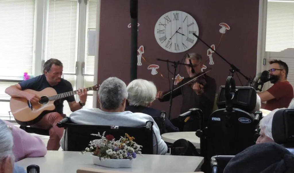Fréhel. La musique irlandaise a résonné à l’Ehpad - Saint-Brieuc ...