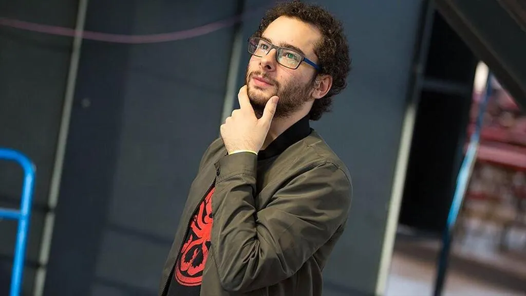 GP Explorer. Passionné de kart, surnommé le Fast… Les choses à savoir ...