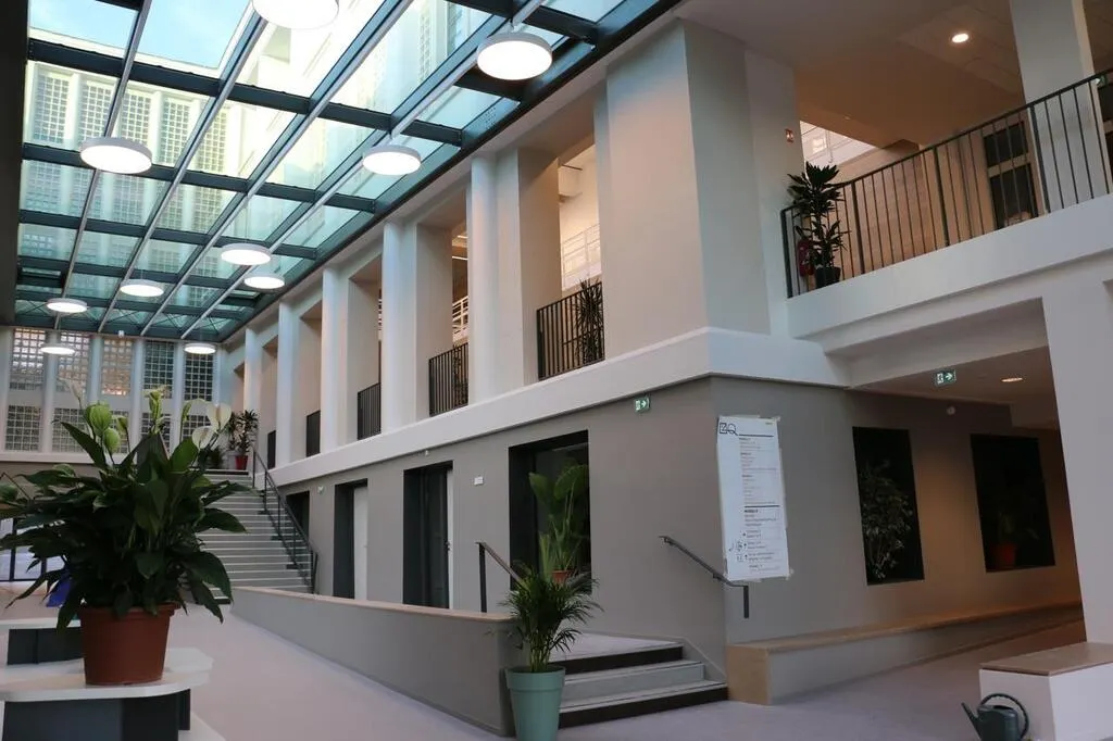 À Laval, cinq choses à savoir sur Le Quarante, qu’Emmanuel Macron visite ce lundi - Laval ...