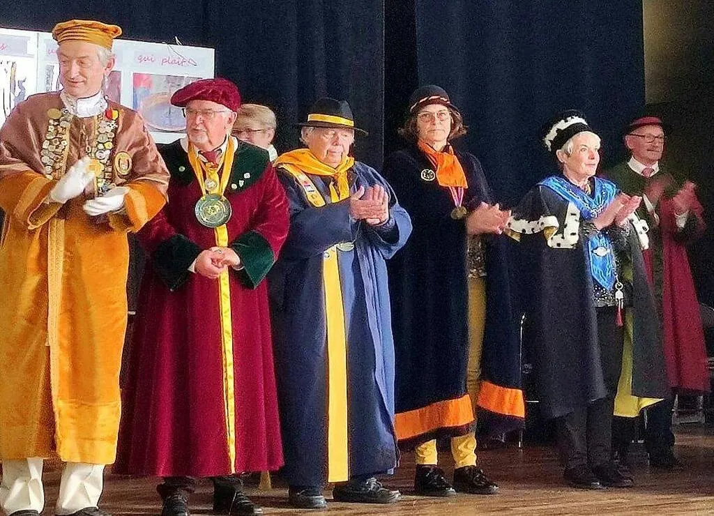 Bazouges-la-Pérouse. Des confréries du Grand Ouest à la fête du pommé ...
