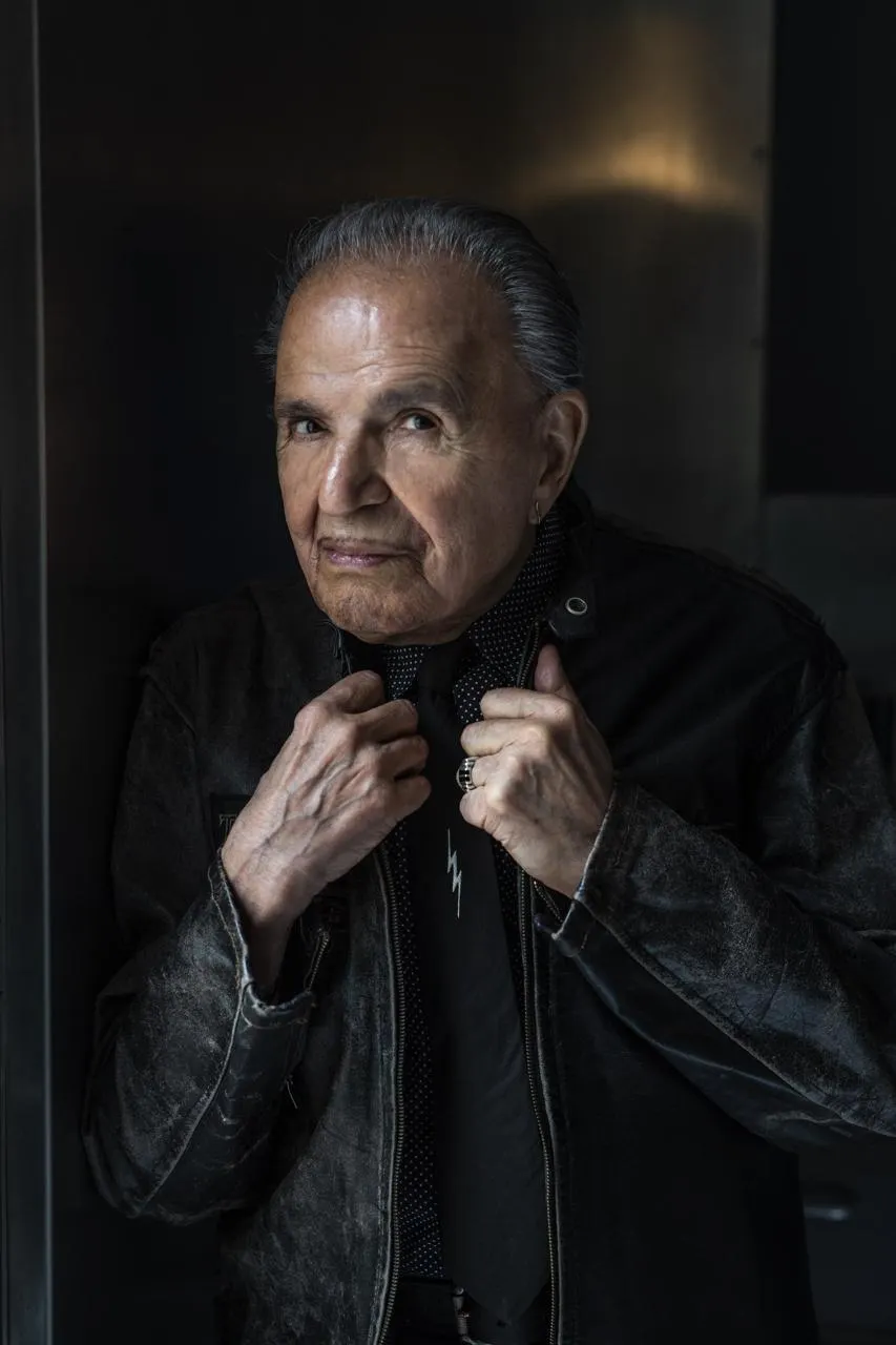 « Je suis comme un gosse qui joue » : à 83 ans, Jean-Pierre Kalfon vit ...