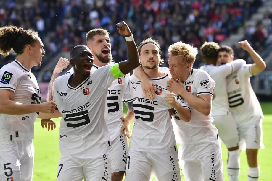 Fenerbahçe - Stade Rennais. Les Rouge et Noir sont devenus les rois des ...
