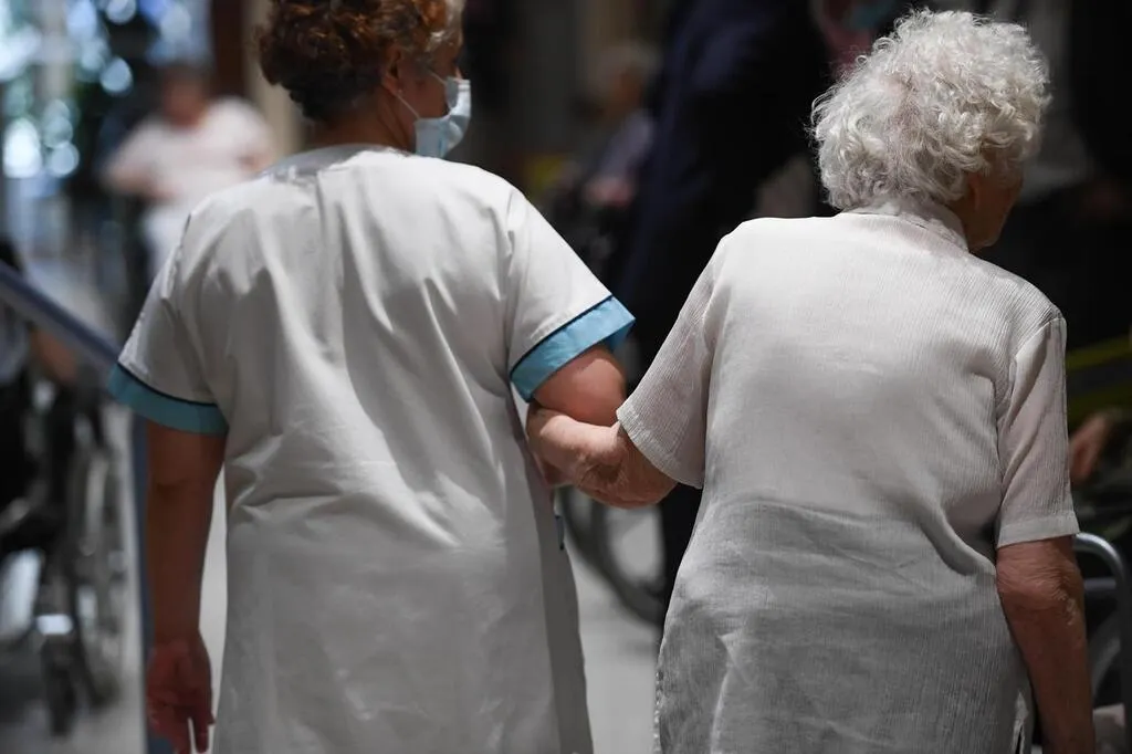 Sarthe. En manque de personnel, l’Ehpad Charles-Drouet ferme une unité ...
