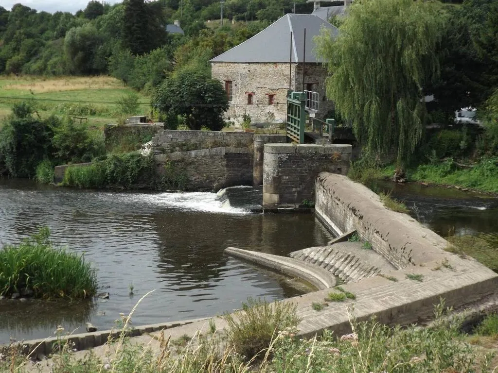 Dans la Manche, la Vire s’allège des barrages mais pas des critiques ...
