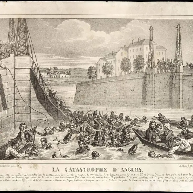 À Angers, cette colonne rend hommage aux 226 morts du pont de la Basse ...