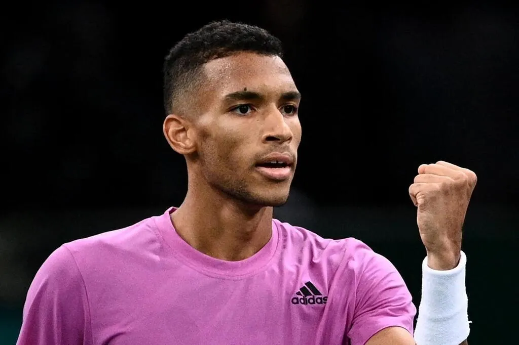 Masters de Paris-Bercy. Félix Auger-Aliassime écarte Frances Tiafoe et file en demi-finale ...