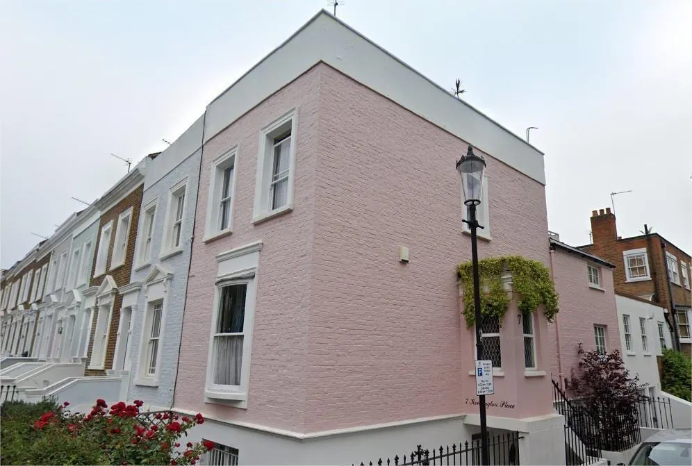 Des influenceurs se ruent pour se prendre en photo devant cette maison ...