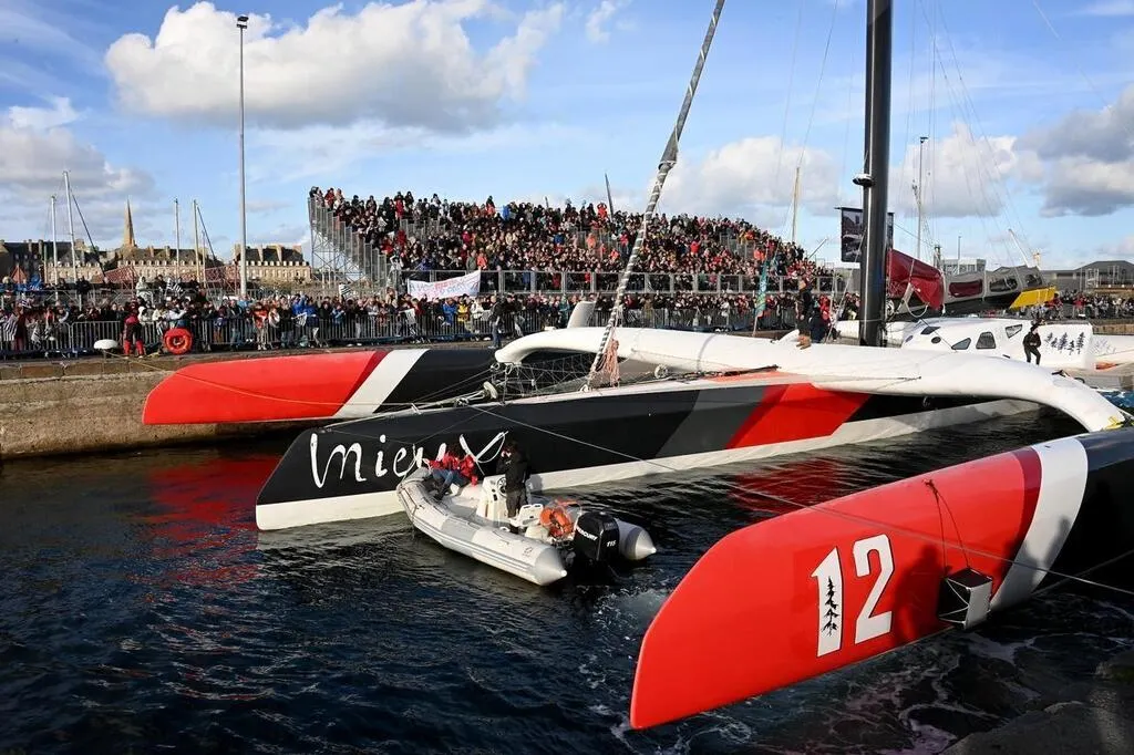 REPORTAGE. « Ok, on y va » : on a passé l’écluse à bord d’un Ultim de ...