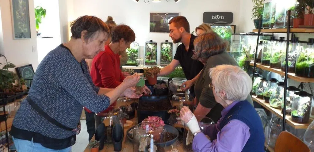 Locoal-Mendon. Green atmosphère créations fait entrer la nature dans ...