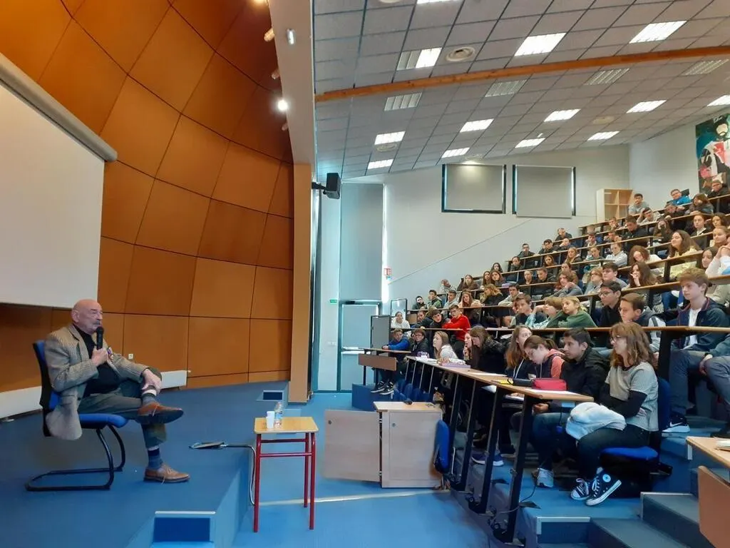 Joseph Weismann, rescapé des camps : son témoignage édifiant à des ...