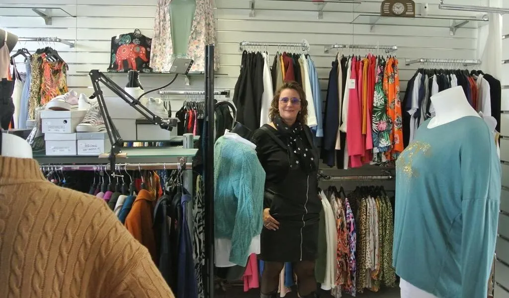 Le Mans. Sa boutique de vêtements passe du virtuel au réel - Le Mans ...