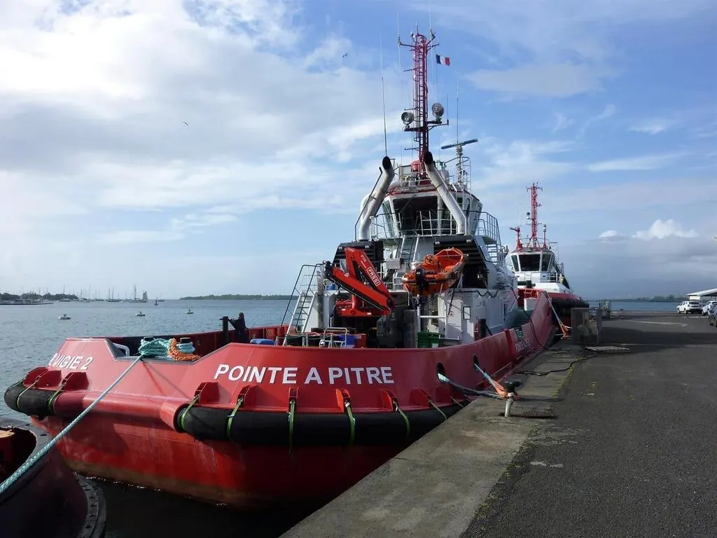 Concarneau. Piriou livre un nouveau remorqueur à la Guadeloupe - Dinan ...