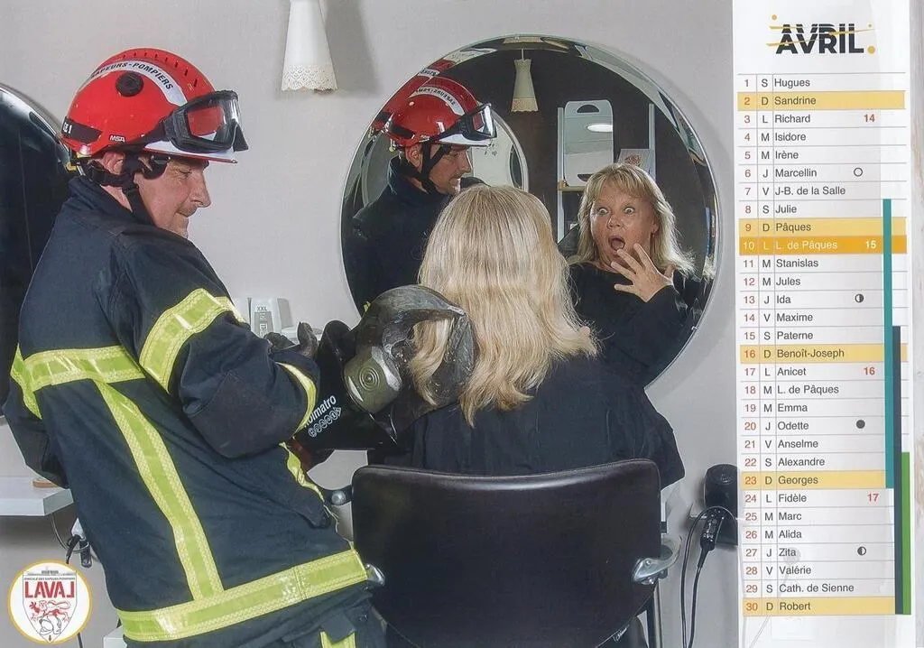 Dans leur calendrier 2023, les pompiers de Laval se mettent en scène avec leur matériel - Laval ...