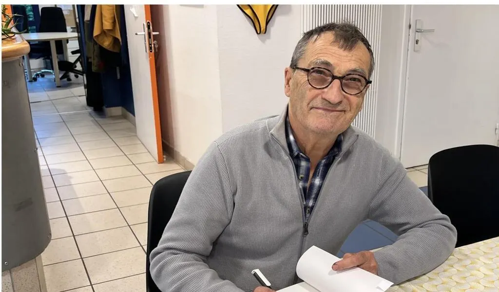 Pont-Scorff. Pépito Matéo joue sur les mots et amuse le Strapontin ...