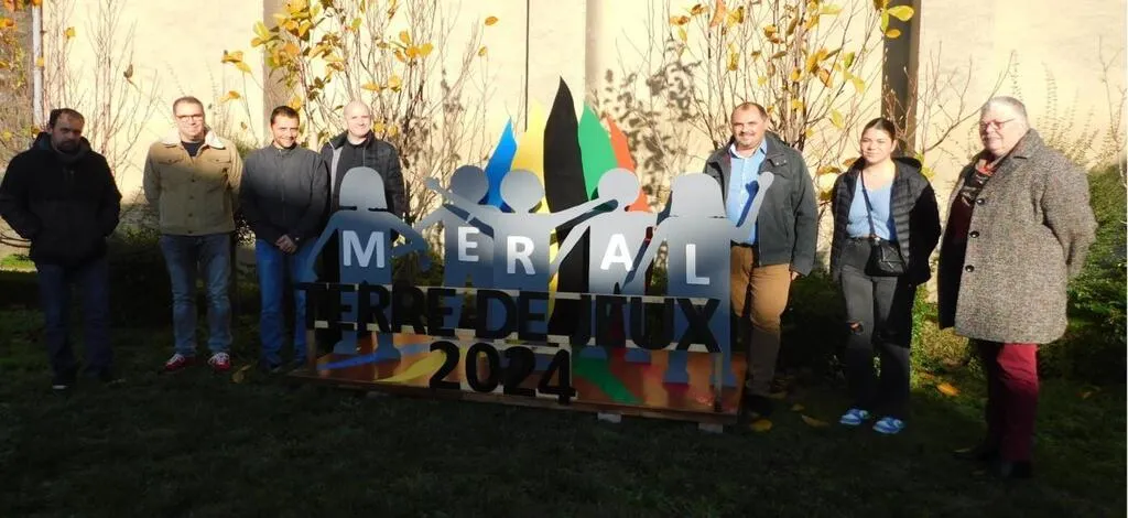 Méral. Une structure en bois pour Terre de jeux 2024 - Laval.maville.com