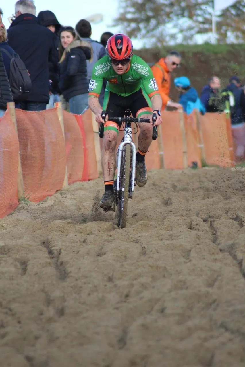 Cyclo-cross. Erwan Brotin face à des coureurs expérimentés à Saint-Jean ...