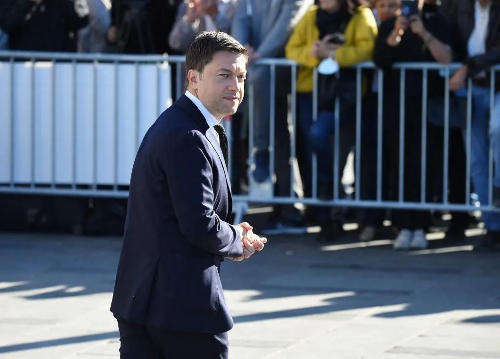 Marseille rend hommage à Alban Gervaise, tué devant l’école de ses ...