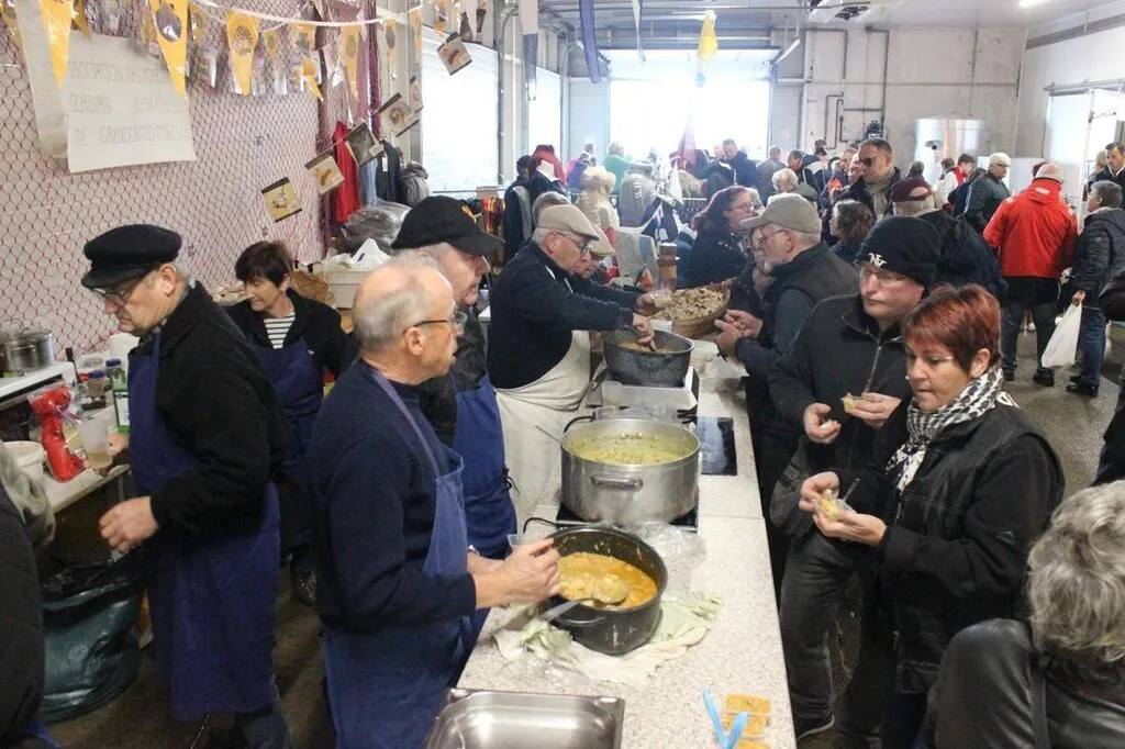 EN IMAGES. La foule à la fête de la coquille Saint-Jacques de Grandcamp ...
