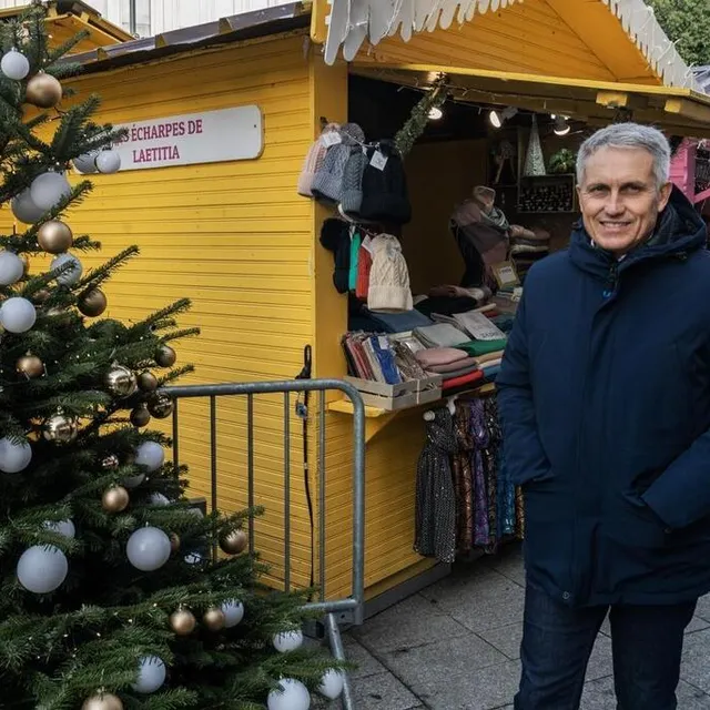 Le marché de Noël a ouvert ses chalets à Caen - Caen.maville.com