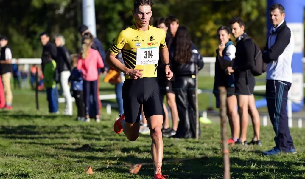 Cross-country. Romain Mornet (AC La Roche) en équipe de France de ...