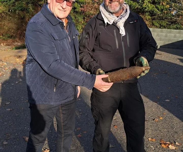 En Mayenne. Un obus de la Première Guerre mondiale découvert dans un ...