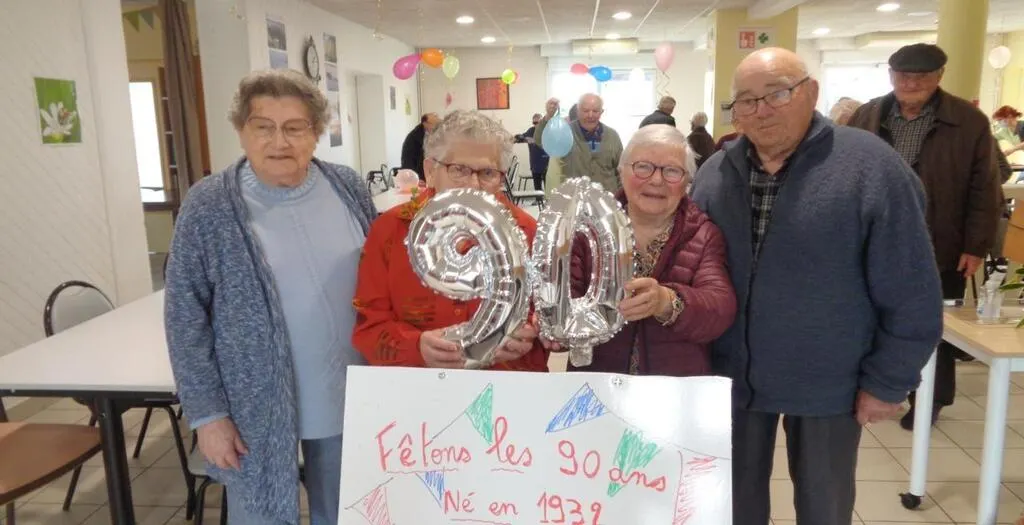 Mauges-sur-Loire. Bon-Accueil honore ses nonagénaires - Angers.maville.com