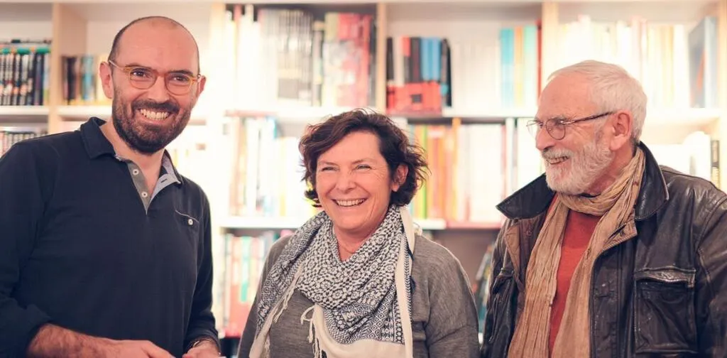 Livarot-Pays-d'Auge. Une classe de CP à l’honneur dans un recueil de ...