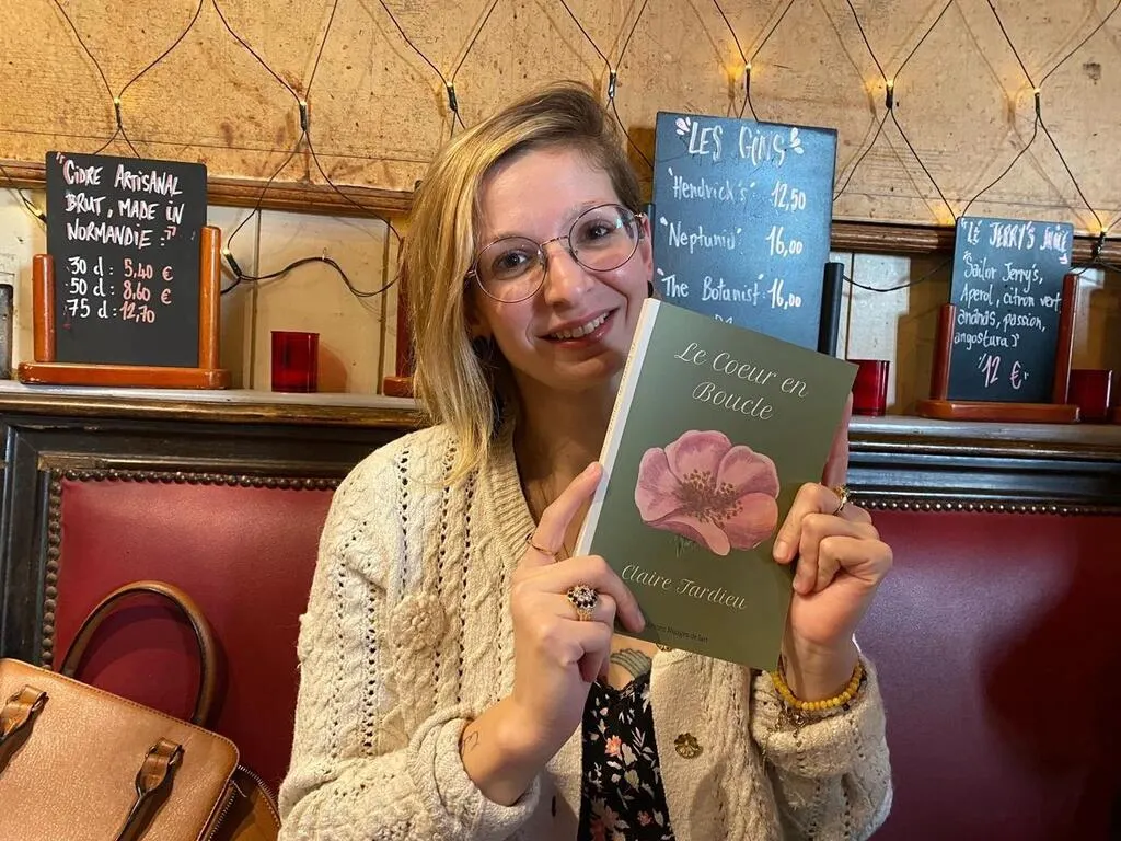 Honfleur. « Le Cœur en boucle », un recueil de poésie de Claire Tardieu ...