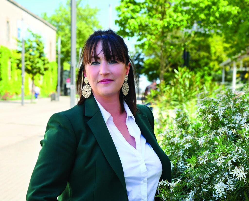 Élue à La Roche-sur-Yon, elle est déléguée d’Horizons, le parti d ... Élue à La Roche-sur-Yon, elle est déléguée d’Horizons, le parti d ...
