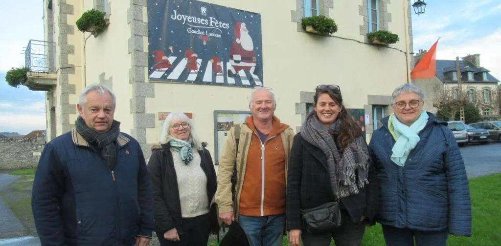 La Roche-Jaudy. Des décorations à admirer tous les jours pour les fêtes ...