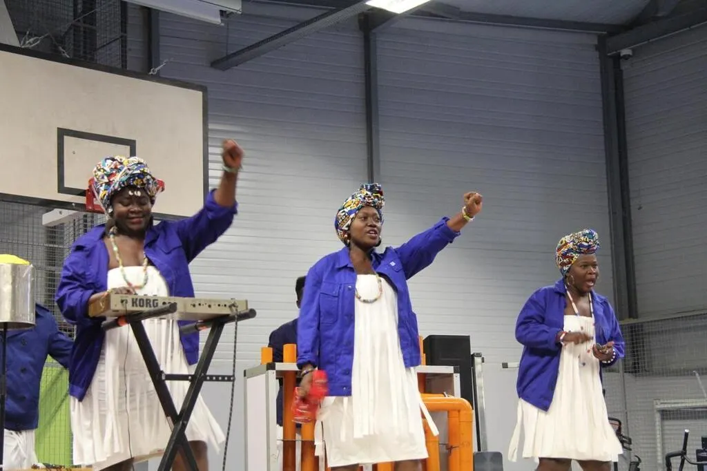 Trans Musicales. Les Nanas Benz du Togo chantent contre l’excision et ...
