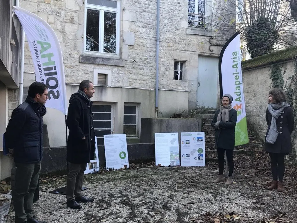 À Fontenay-le-Comte, 14 logements autonomes citoyens pour personnes ...