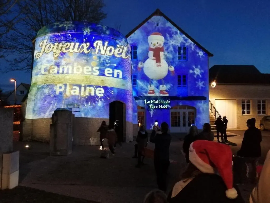 Cambes-en-Plaine. Pour Noël, une animation vidéo projetée sur le ...