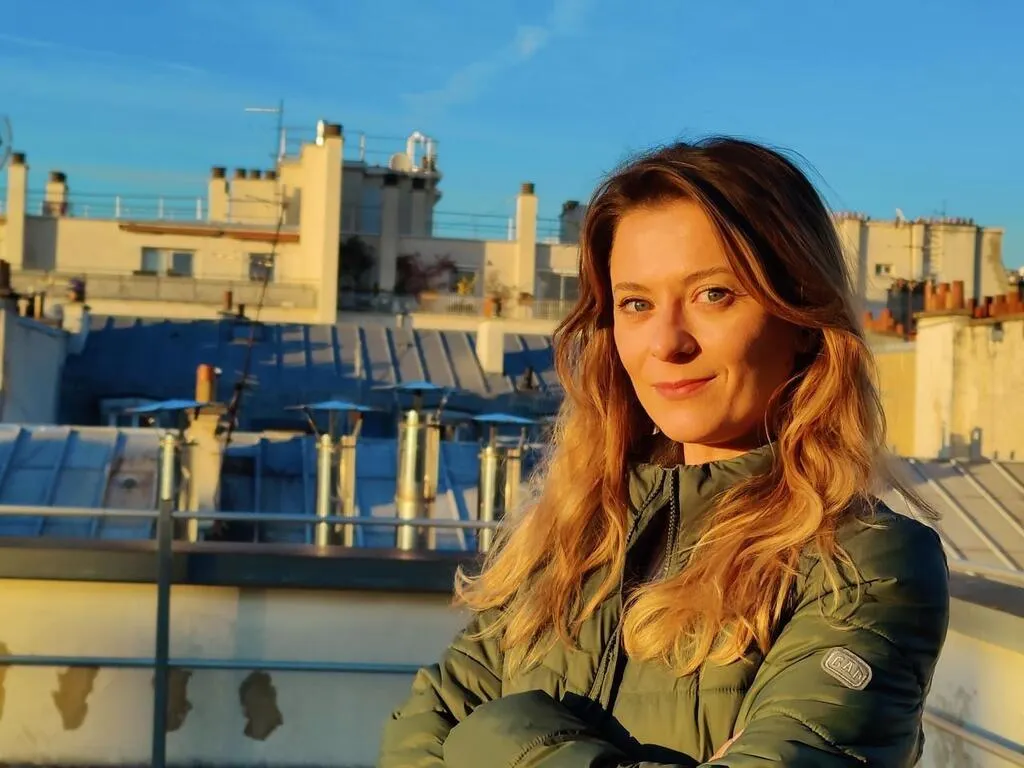 Amiante. Mathilde Cusin, réalisatrice pour Vert de rage sur France 5 ...