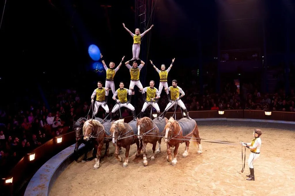 PORTRAIT. Alexis Grüss transmet son amour pour la piste et le cirque ...