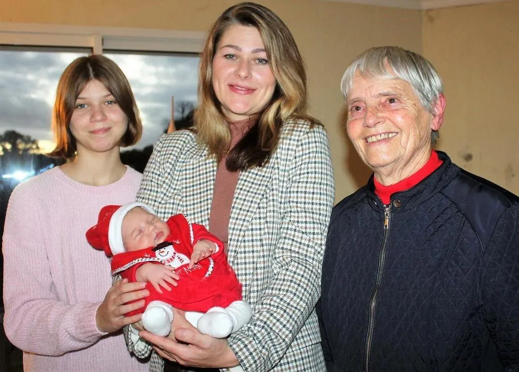 Lannebert. Dernière née dans la commune, Annette est Ukrainienne ...