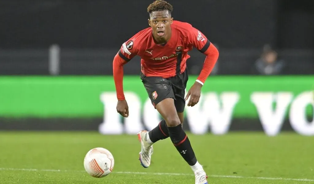 Stade Rennais. Un groupe avec Mandanda et Omari mais sans Wooh et ...