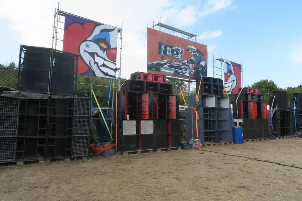 En Mayenne, les rave party, free party ou Teknival interdits jusqu’au 2 ...