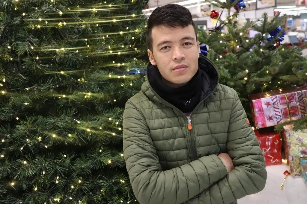 Afghan, arrivé en octobre dans le Goëlo, il a commencé sa formation de ...