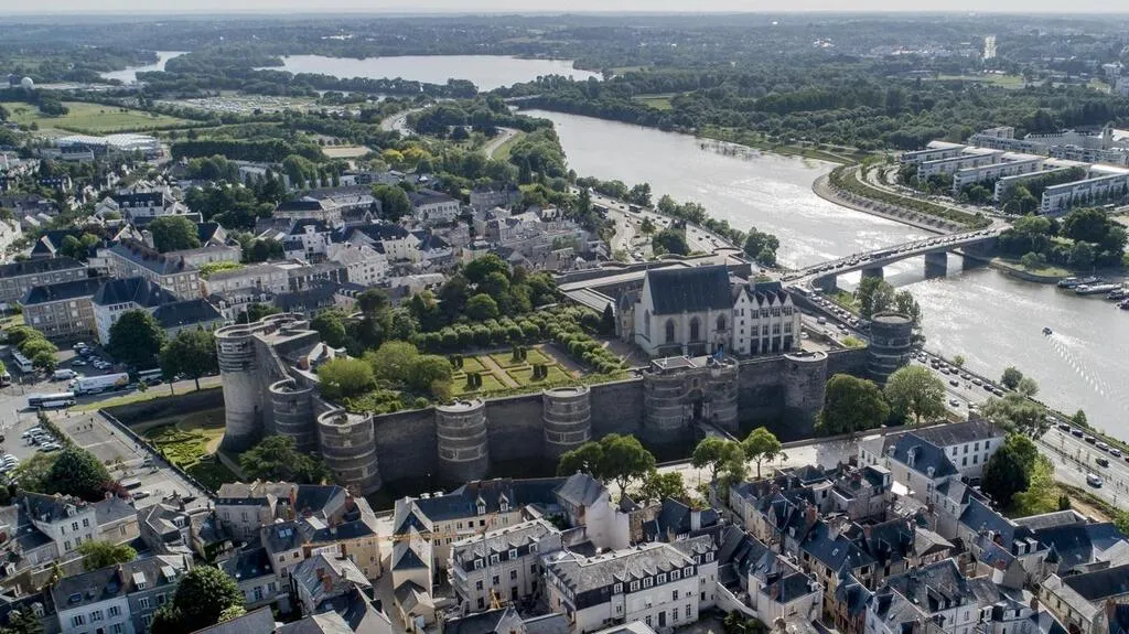 Températures, incendies, inondations : à quoi ressemblerait le climat à ...