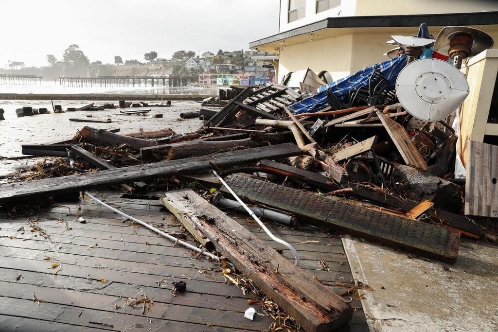 EN IMAGES. D’importants dégâts en Californie après le passage d’une ... EN IMAGES. D’importants dégâts en Californie après le passage d’une ...