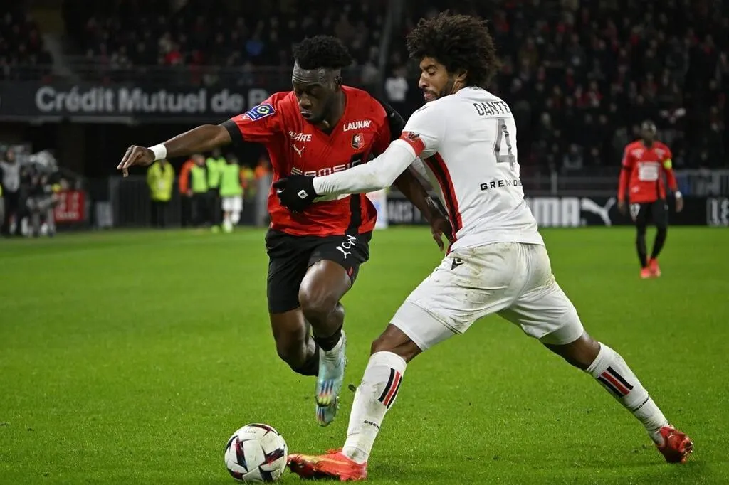 Clermont – Rennes. En 4-4-2 avec Kalimuendo et Doku… Découvrez la ...
