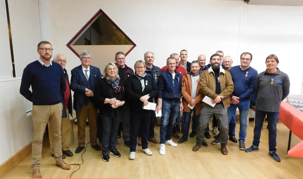 AMC Folliot à Valognes : quinze salariés à l’honneur - Saint-Lô.maville.com