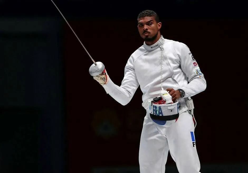 Escrime. En 2023, Yannick Borel abat sa carte personnelle . Sport ...