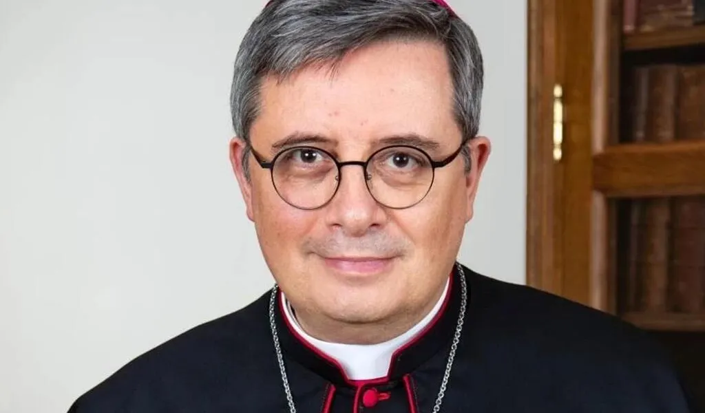 Originaire de Beaupréau, Mgr David présidera les 150 ans de la ...