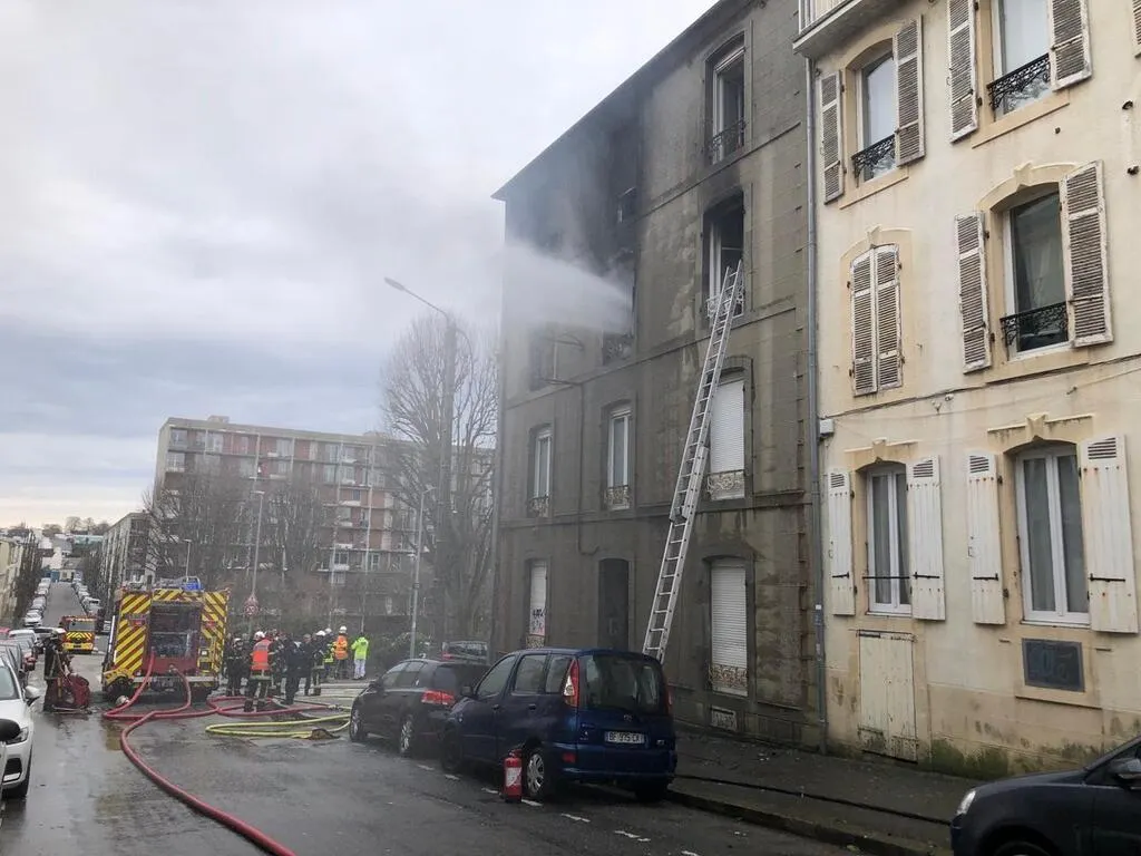 À Brest, un impressionnant feu d’appartement dans le quartier Sanquer - Quimper.maville.com