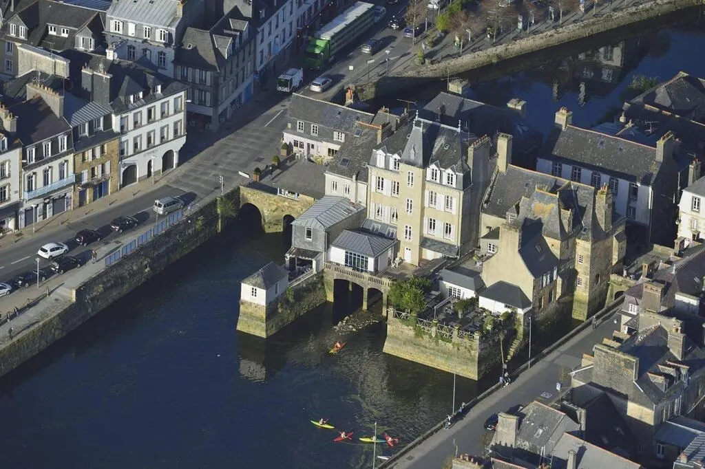 Landerneau. Le Pont de Rohan officiellement classé aux Monuments ...