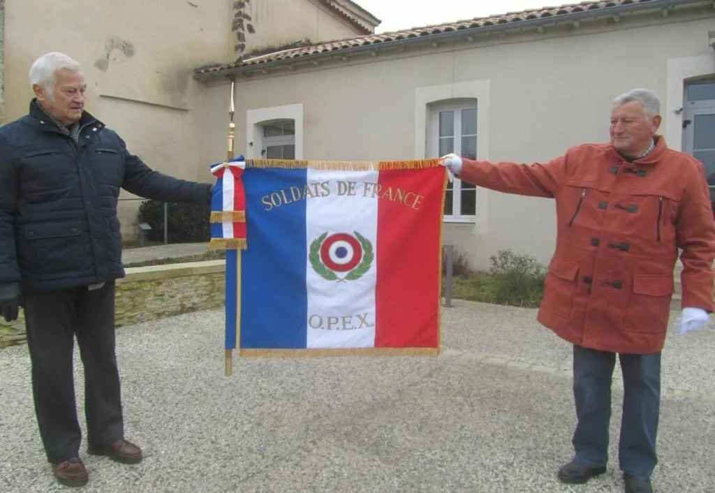 La Chapelle-aux-Lys. Le nouveau drapeau sera inauguré le 11 février ...