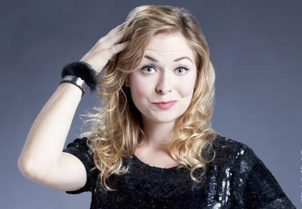 L’humoriste et chroniqueuse Constance se retire de la vie publique ...