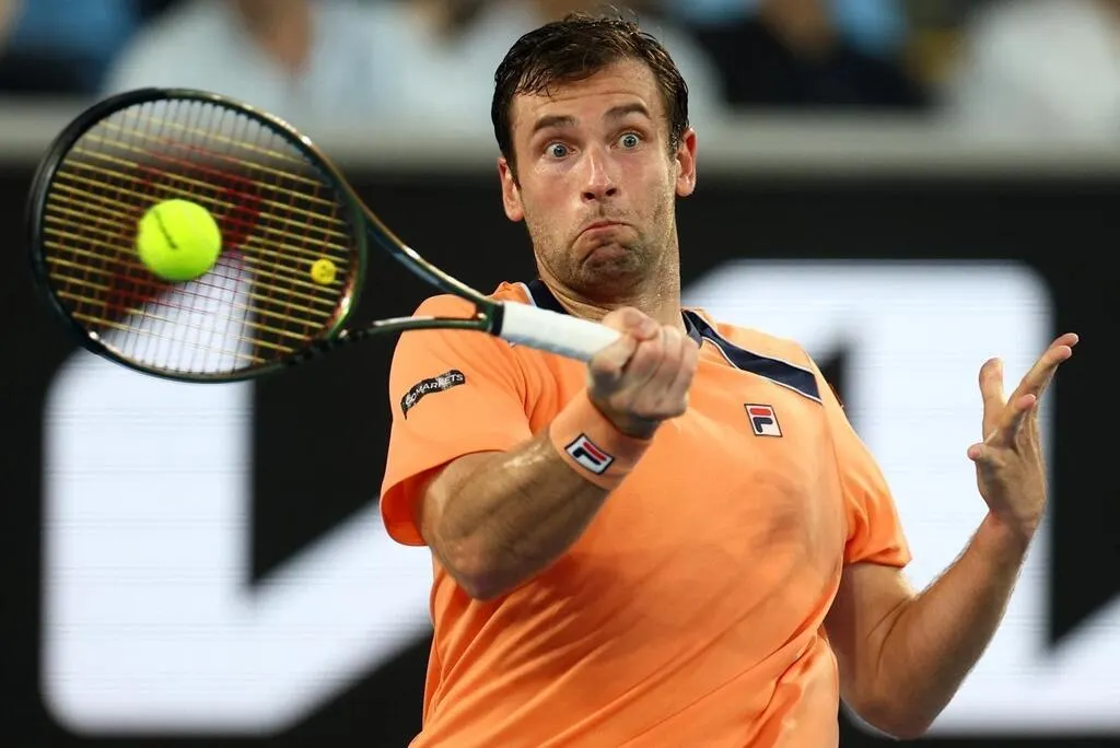 ATP – Montpellier. Quentin Halys rejoint facilement Arthur Fils en ...